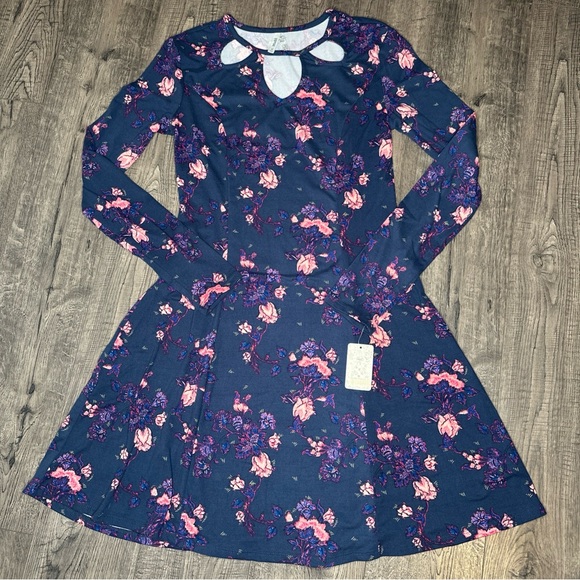 Mudd | Dresses | Vintage Mudd Longsleeve Blue Floral Pattern Triple Key ...